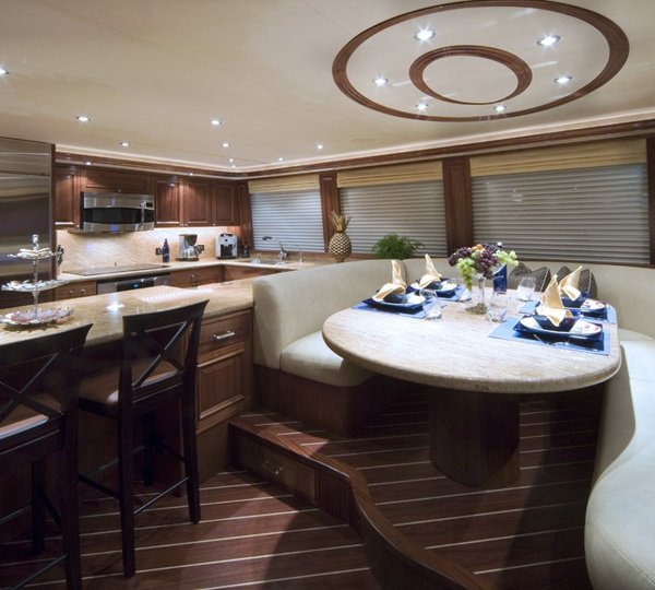 Yacht CONTIGO, Westport Shipyard | CHARTERWORLD Luxury Superyacht Charters